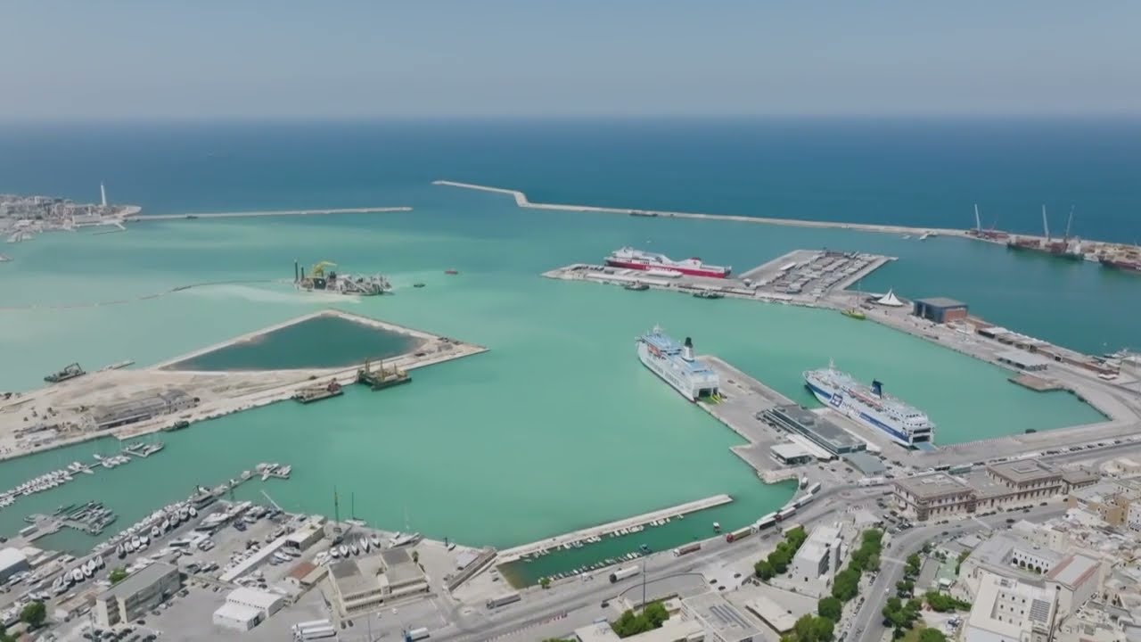 Porto di Bari, 80 navi da crociera e migliaia di passeggeri in estate